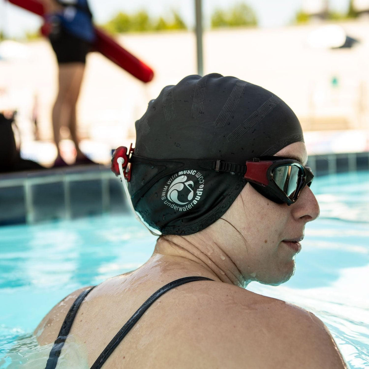Ampyx Swim Cap with Ear Protection - Underwater Audio